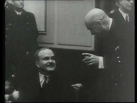Diktátoři - Adolf Hitler (Dokument CZ)
