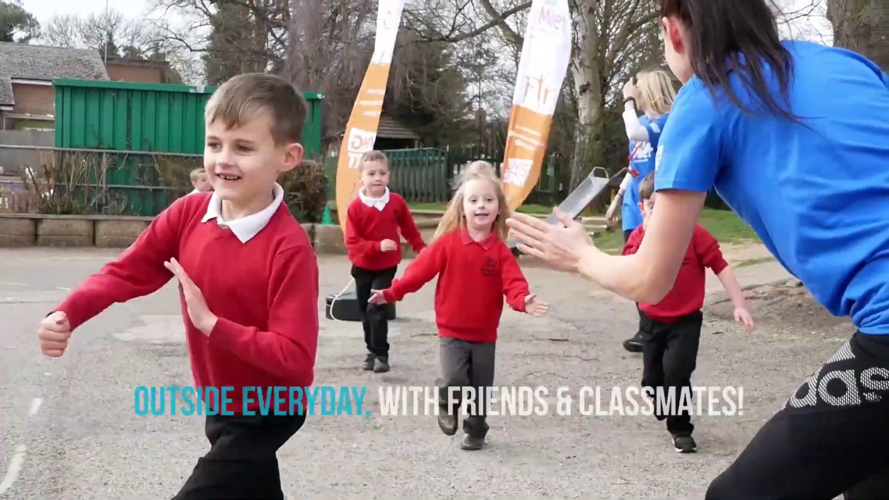 The Daily Mile in action! - YouTube