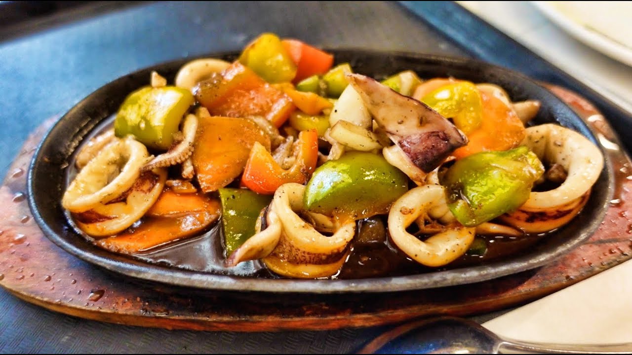 Tasty FILIPINO STREET FOOD in Malta! 🇲🇹 🇵🇭 Pinoy Food in La Valletta ...
