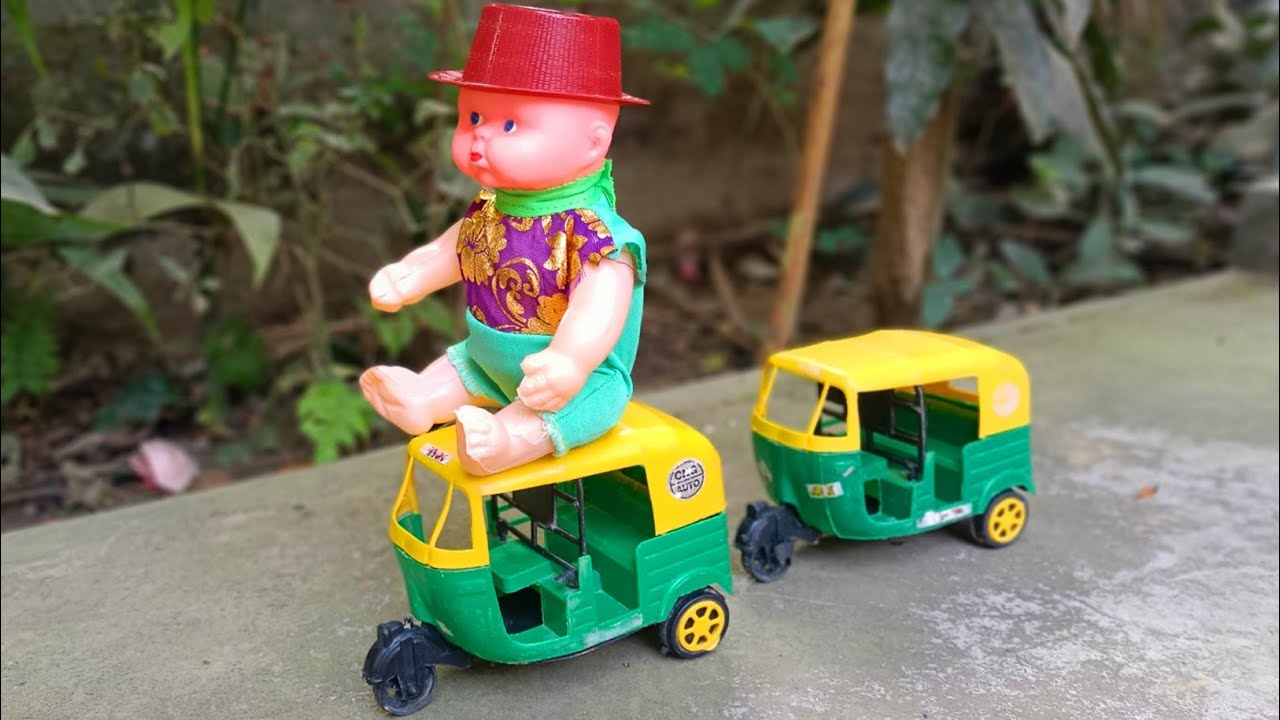 crying baby help auto rickshaw toy video | auto rickshaw | auto toy ...