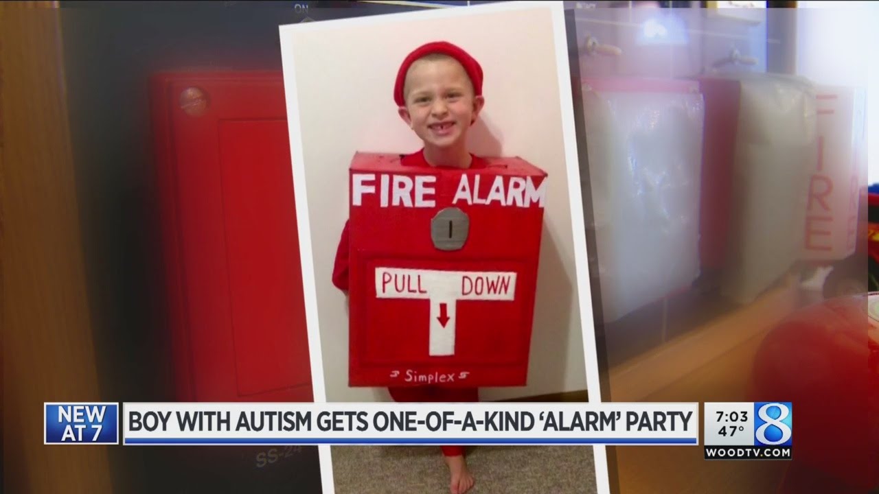 After nasty note, boy with autism to receive best surprise yet - YouTube