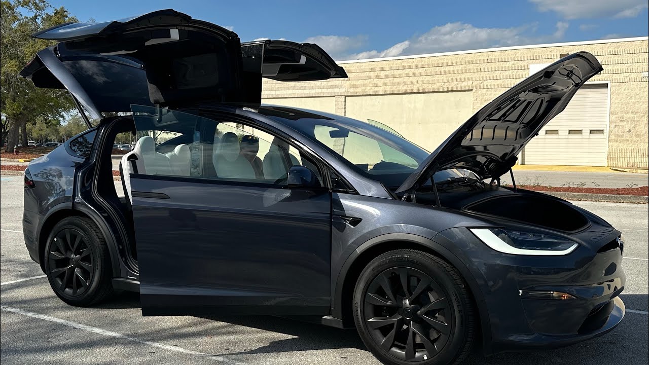 2023 Tesla Model X First Impressions and Test Drive, FT. My Kiddo ...