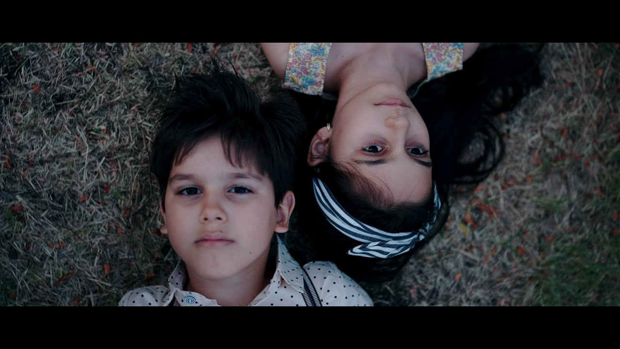 Familia Georgescu - YouTube