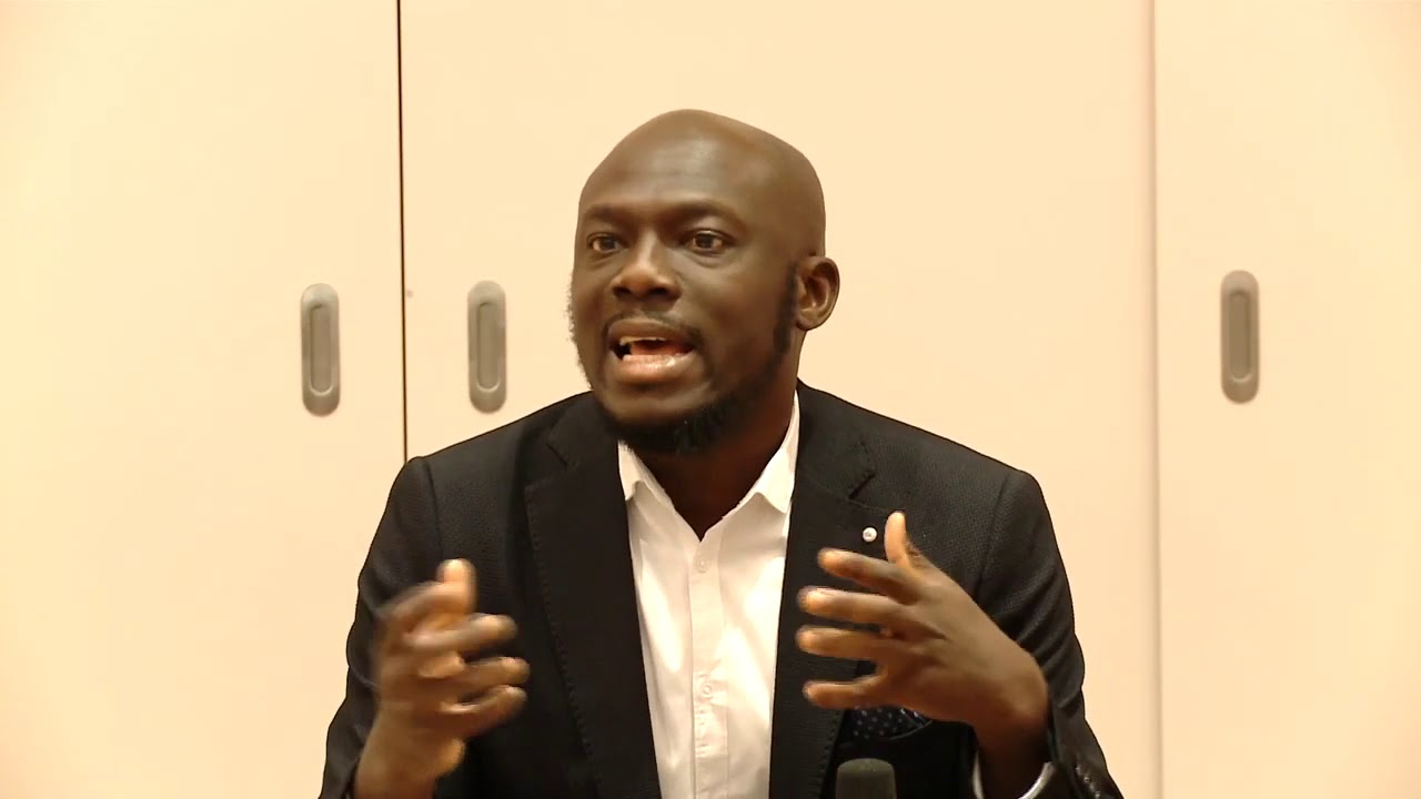 Café Littéraire avec Elnathan John par La CENE Littéraire - YouTube