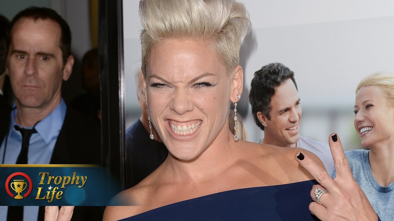 Pink Performing at the Oscars 2014! - YouTube