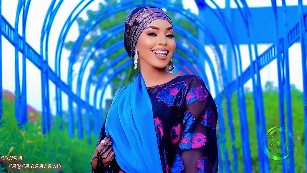 Layla Caalami - JACAYL NACAYB UDHAWAA - YouTube