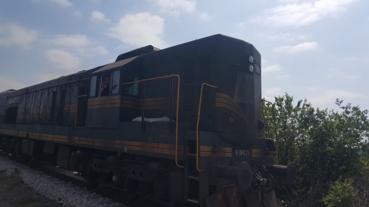 Lokomotiva SRB-SKG 661-121 "Kenedi" / NIS GAZPROM voz Pančevo Glavna - Podbara / Titel, 11.04. ...