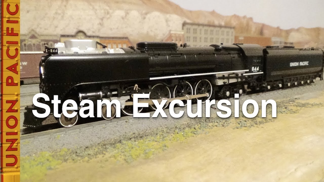N-Scale Steam Excursion Train - YouTube