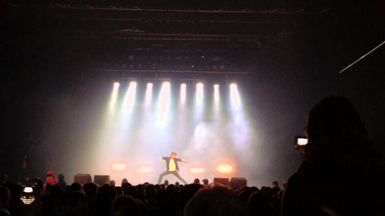 WinterShow - Show MJ - Julien PRIEUR - YouTube