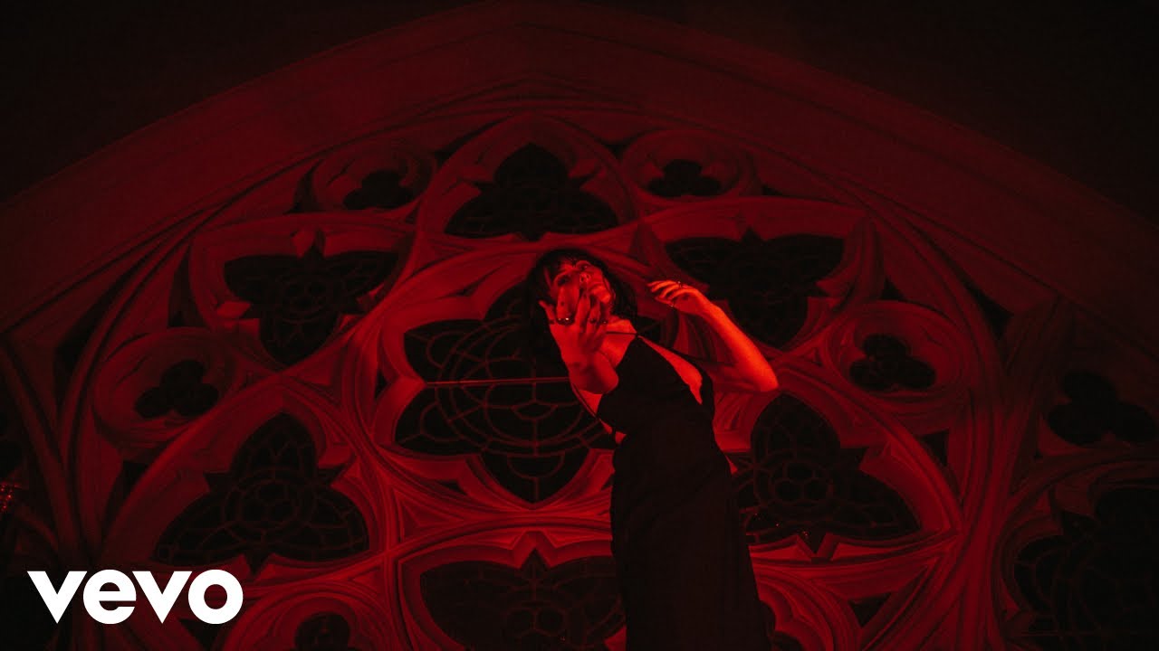 Juju - Red Light - YouTube