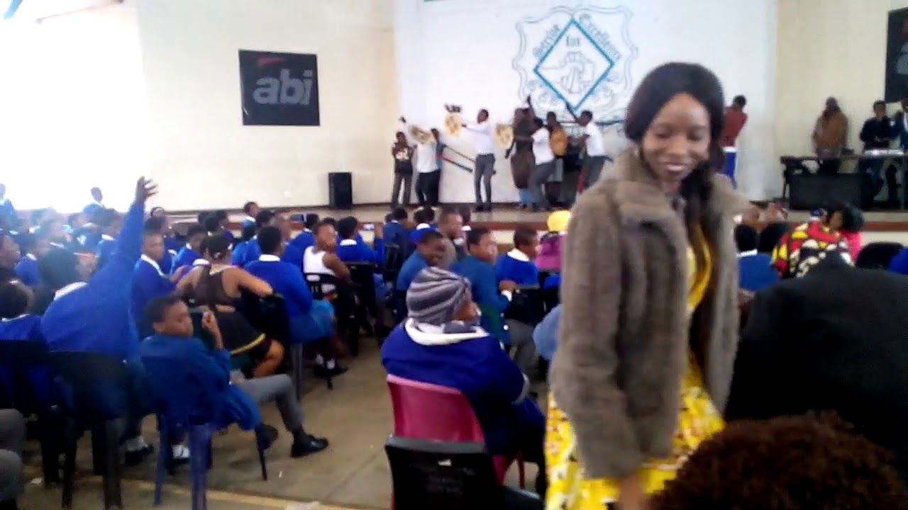 SHEMBE UNYAZI~UMGIDI AT UMLAZI COMTECH - YouTube
