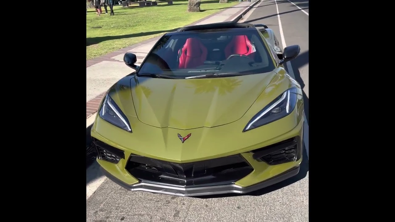 Corvette C8 with a InozetekUSA Super Gloss Army Green wrap! 🔥 - YouTube