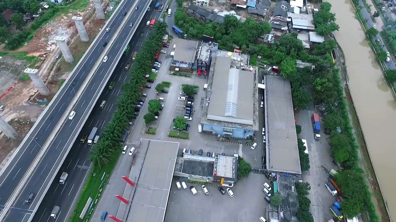 rest area km. 19 A ruas tol jakarta cikampek. rest area yang lengkap ...