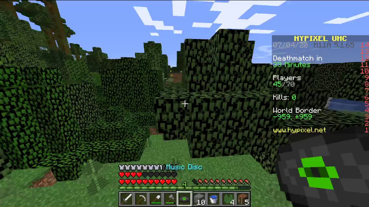 Clean irons be like (hypixel uhc) (totally featuring epaxial) - YouTube