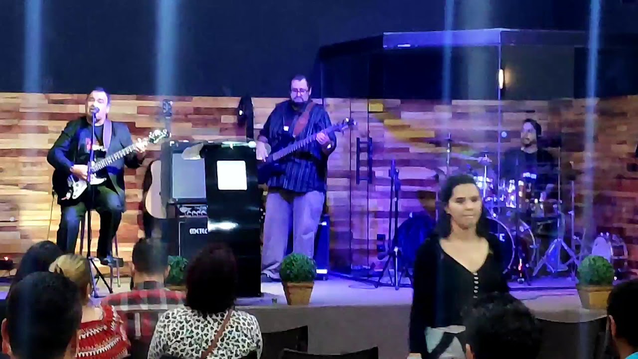 Elizeu Gomes - Deus me ama - YouTube