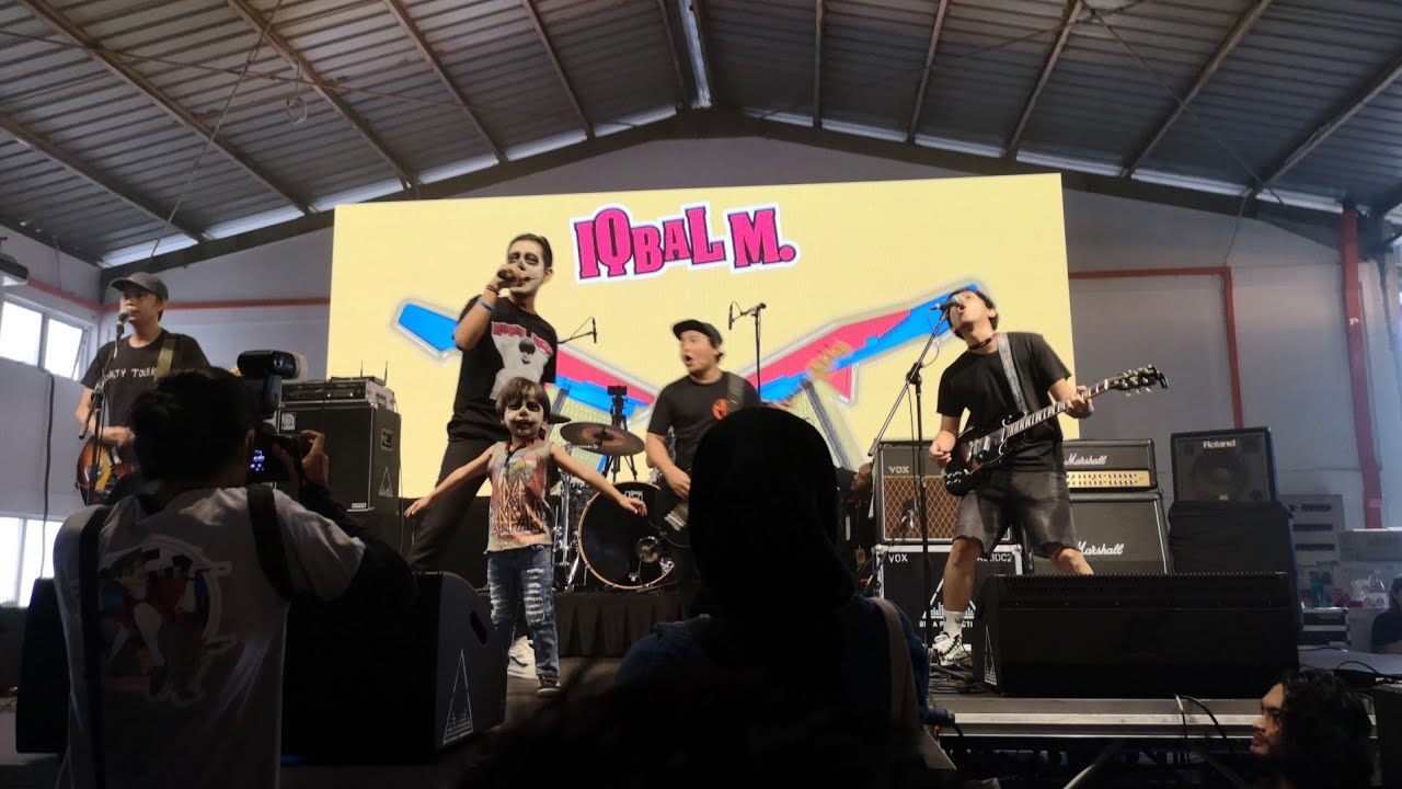 Iqbal M - Tapau Fest - YouTube