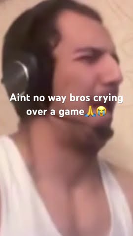 Bros crying over a game🙏😭 #funny - YouTube