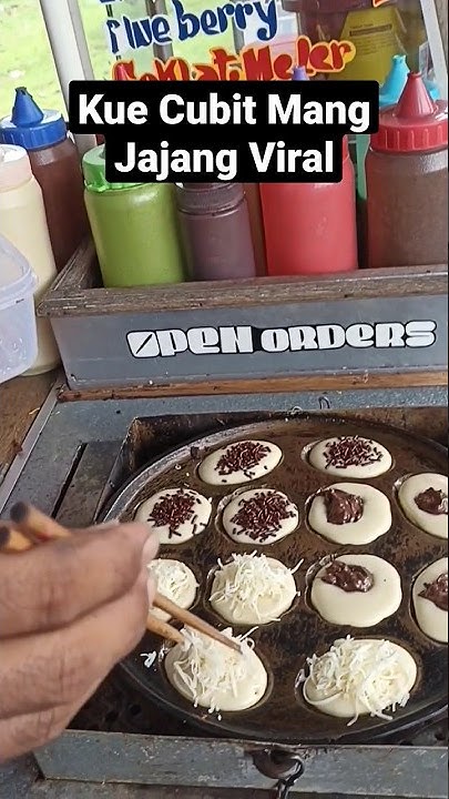 Jajan Kue Cubit Mang Jajang yg pernah Viral diPomad #shortvideo #shorts #fyp #jajananviral - YouTube