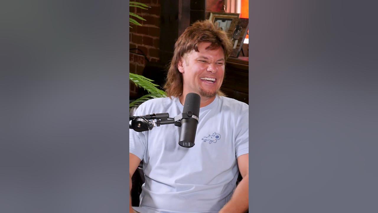 Ladies love outlaws, according to Ric Flair - YouTube