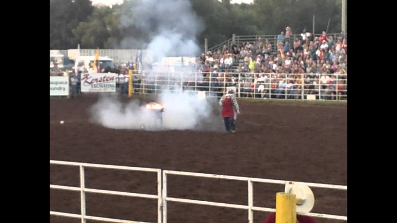 Manawa Rodeo 2013 - Clown Act 1 - YouTube