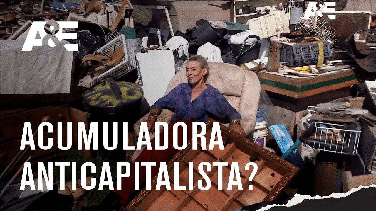 Acumuladora se prepara para o apocalipse colecionando diversas coisas ...