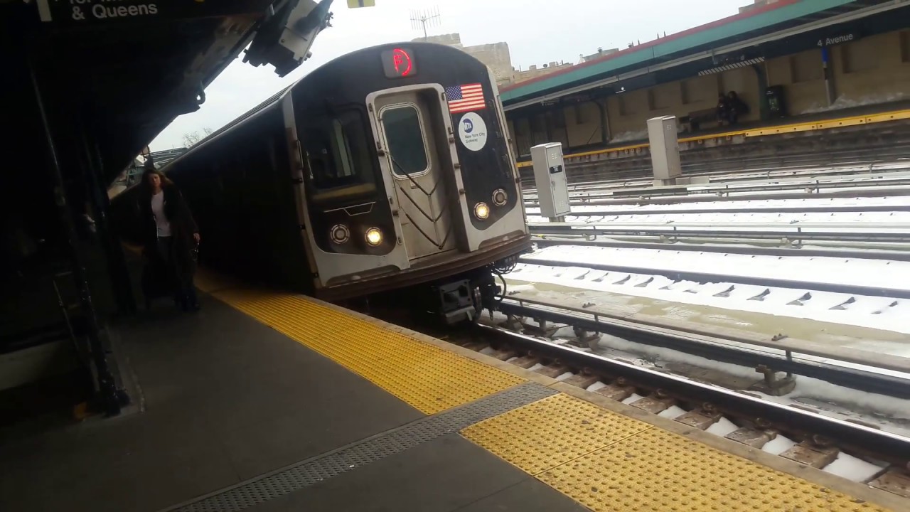 MTA R160 (F) & R68 (G) Trains at 4th Av 9th Street - YouTube