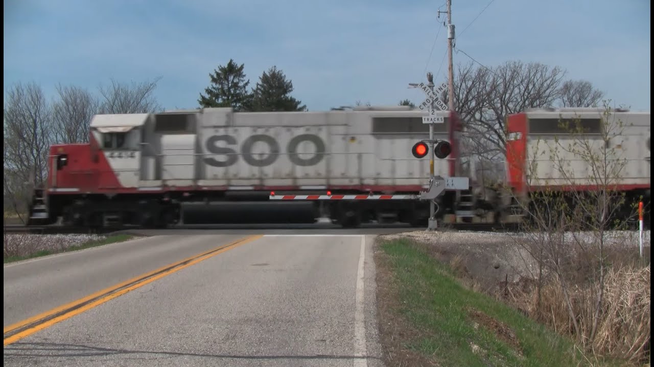 Soo Line Stack Train - YouTube