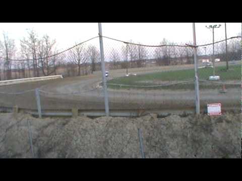 Deerfield Speedway 4/10/10 Micro Sprint Heat #2 - YouTube