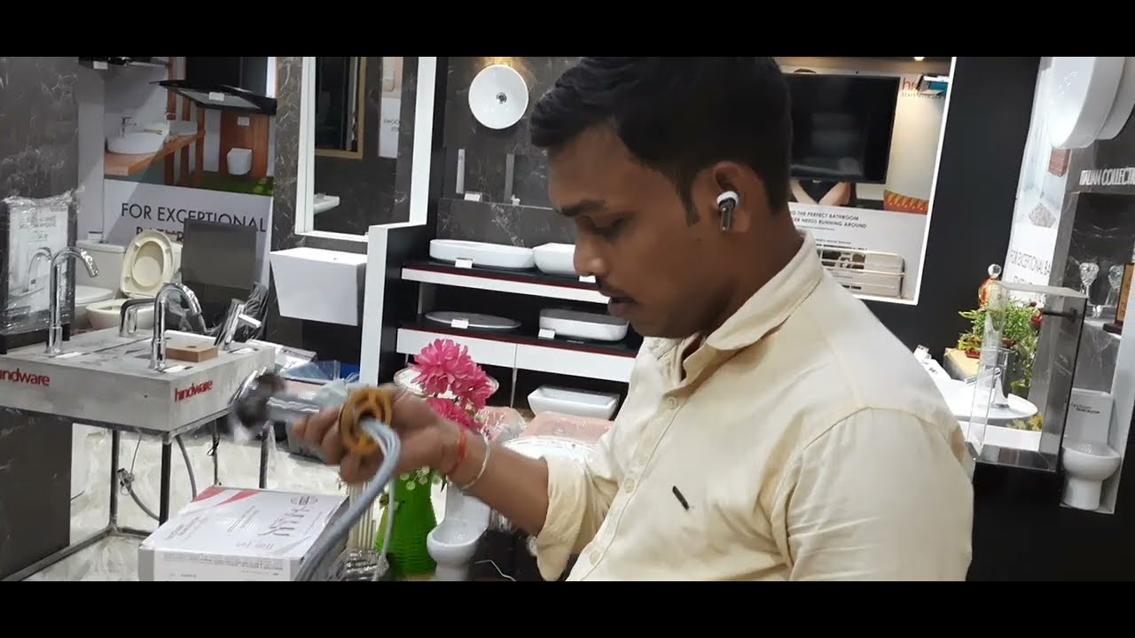 Sensor Tap Hindware Italian Collection - YouTube