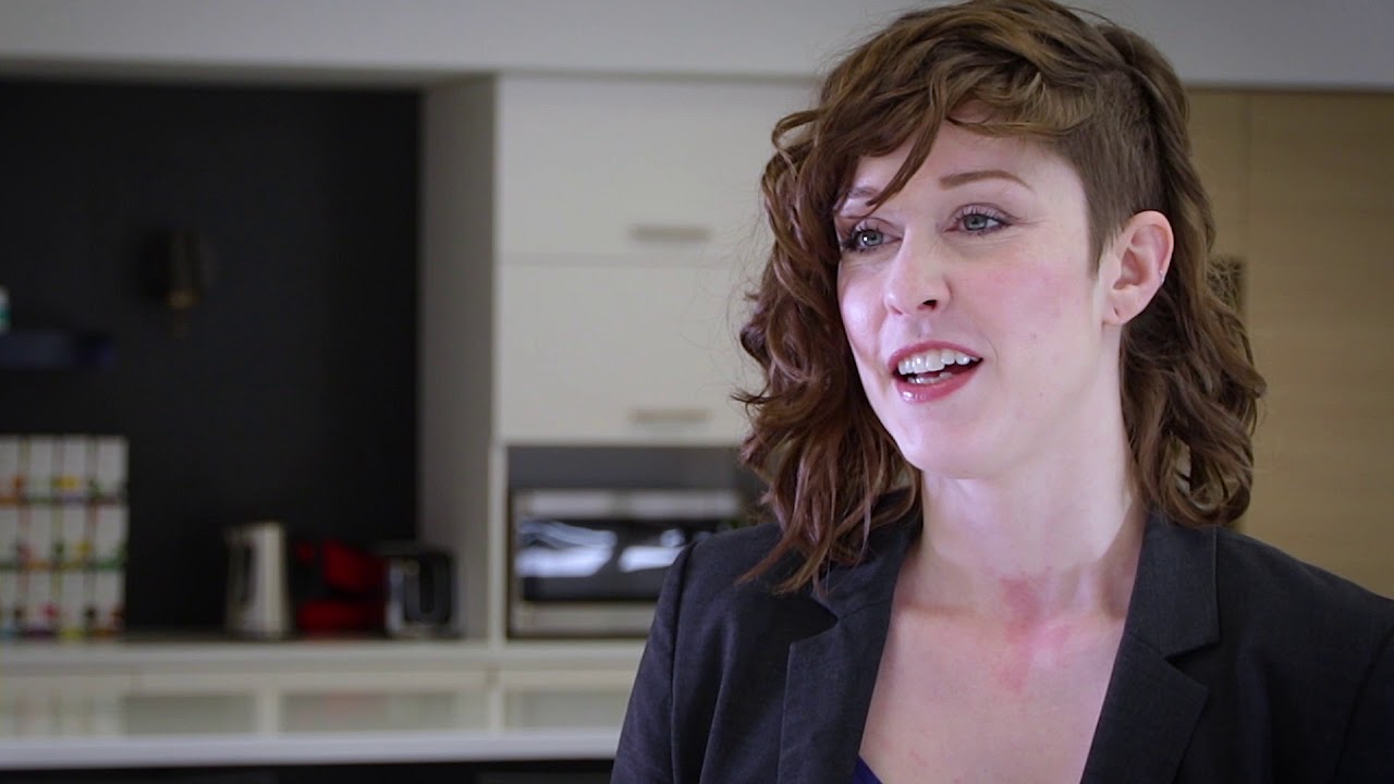 Working at Long View with Hilary - YouTube