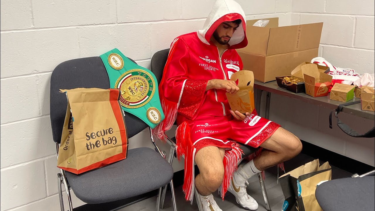 Fight week with ADAM AZIM (Liverpool) - YouTube