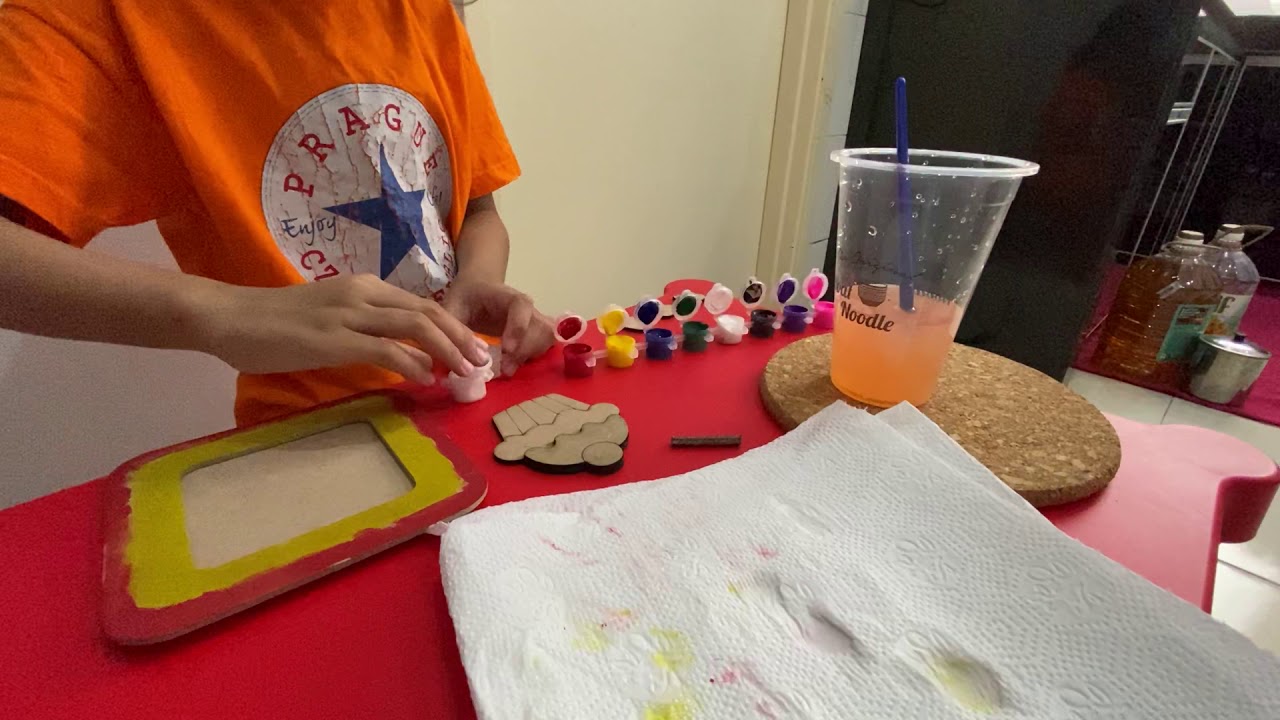 [Zahra] Coloring Stuff (14 minutes) - YouTube