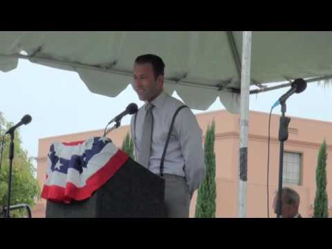 David Cardon's Opening Speech at Politifest 2011... - YouTube