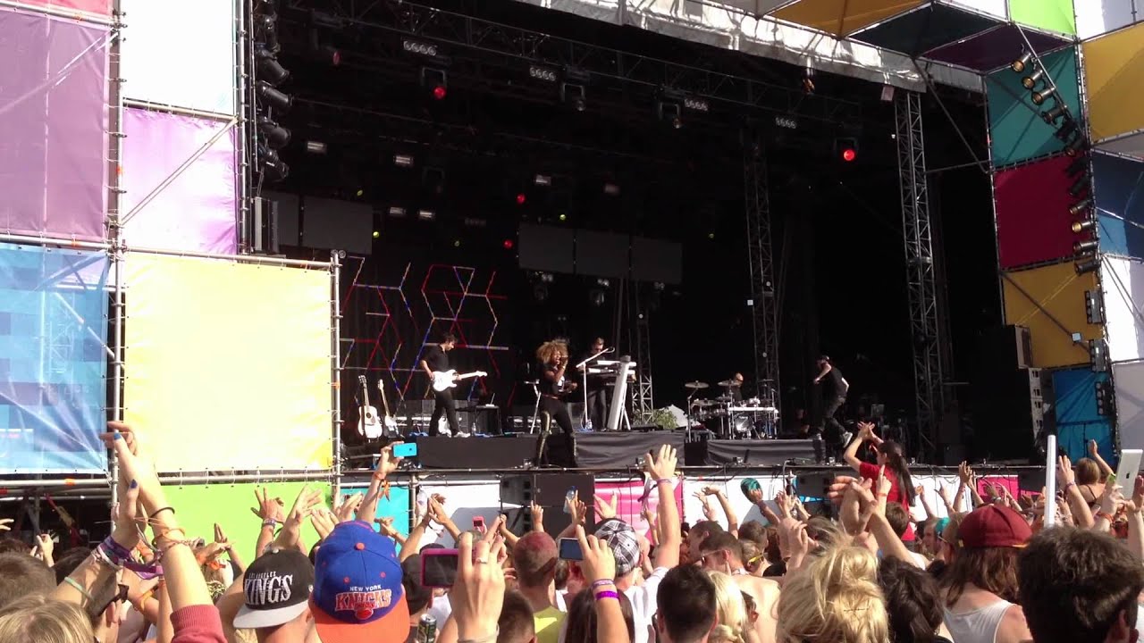 DJ FRESH LIVE - LOUDER @ GLOBAL GATHERING 2012 - YouTube