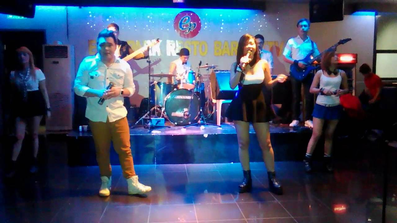 Nanliligaw naliligaw by festido band - YouTube