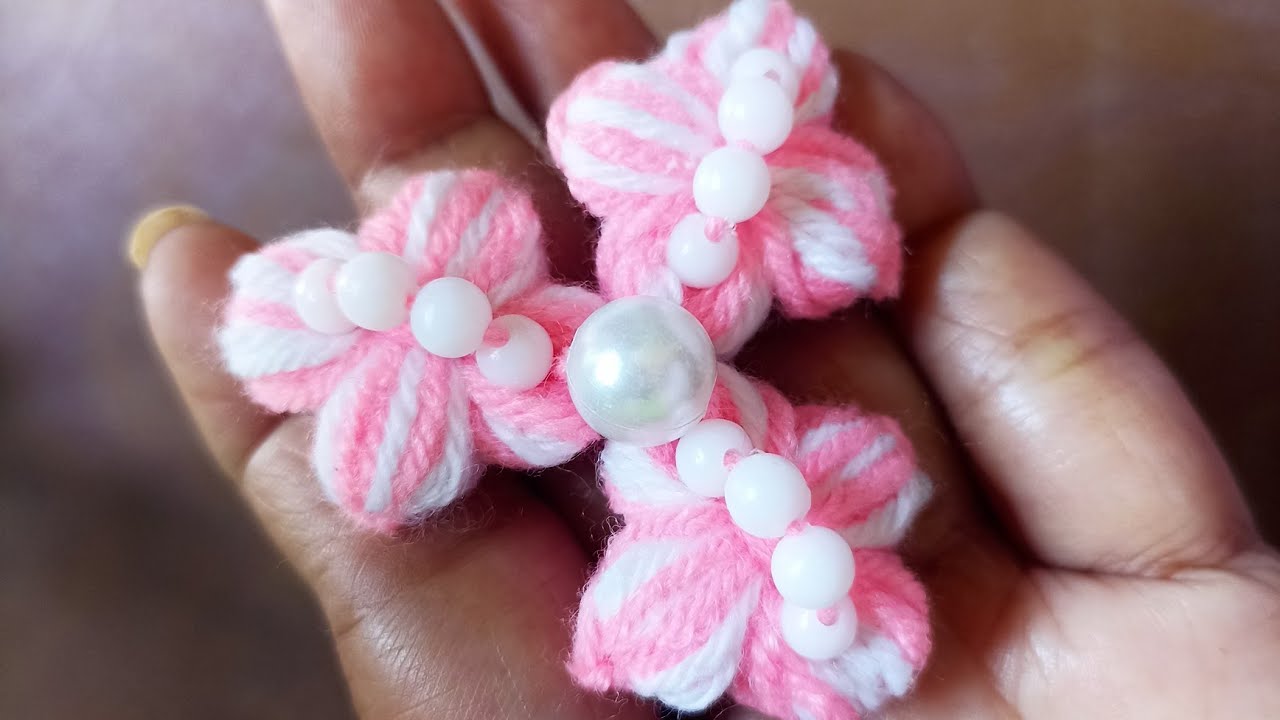 It's So Beautiful Flower !! Woolen Craft Idea With Fork !! Hand Work ...