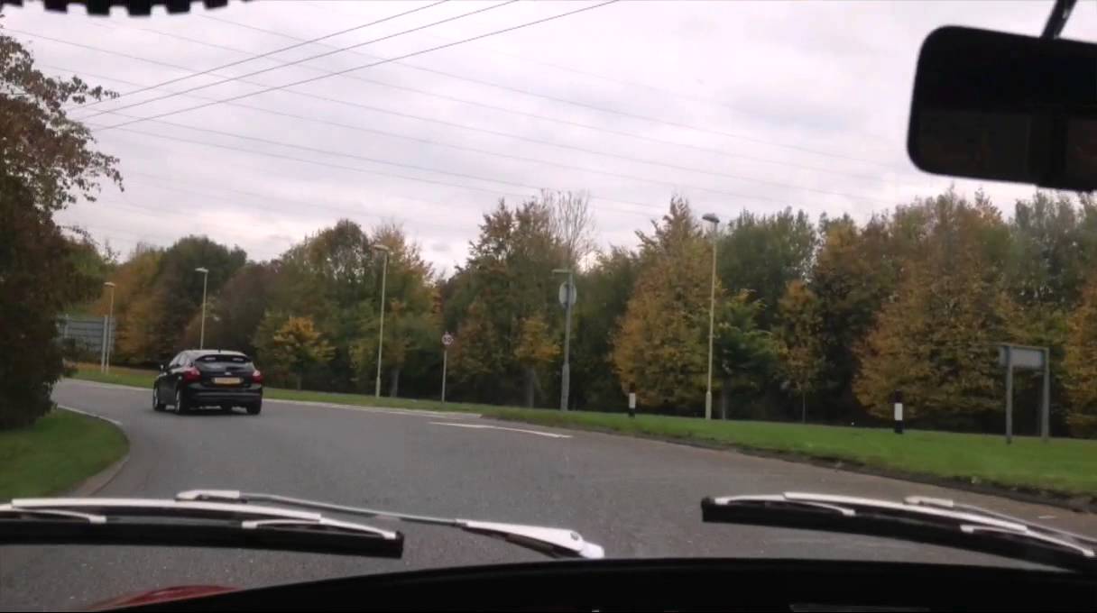 Pro-motive R1 Mini -- driving about - YouTube