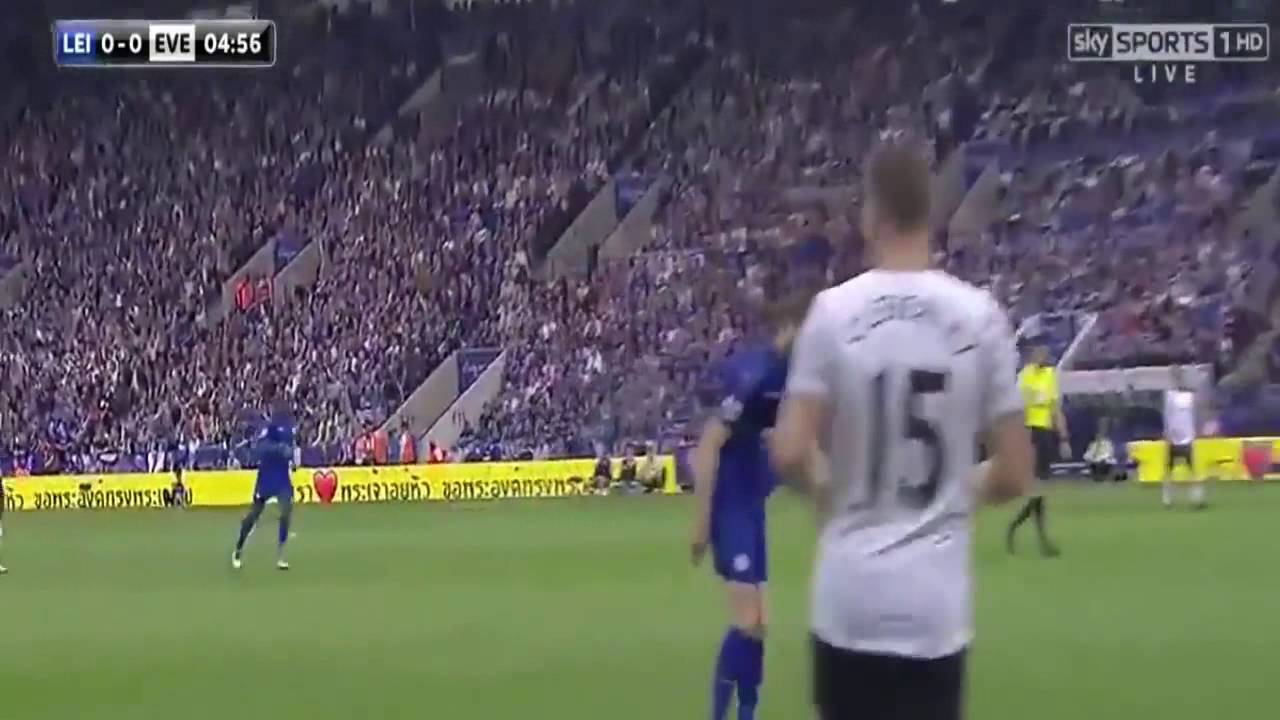 Jamie Vardy goal against everton - YouTube