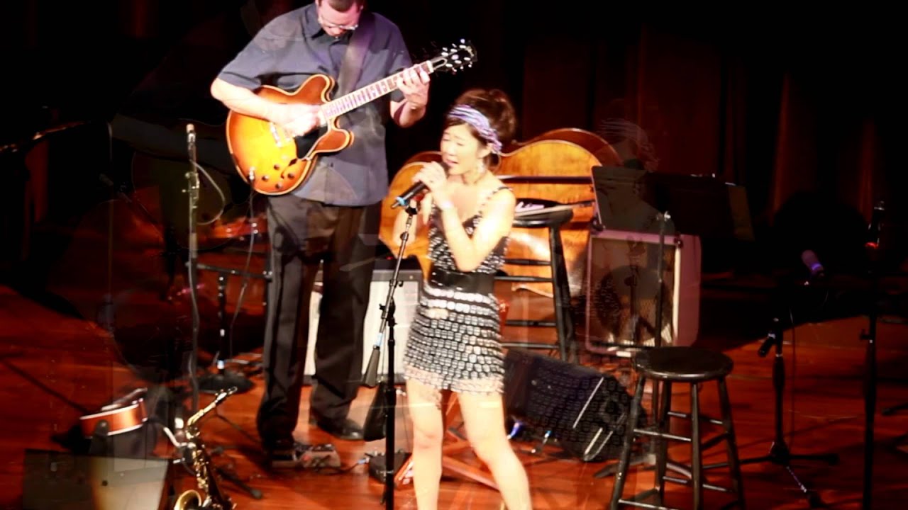 Grace Kelly at the Rockport Music "Smile" - YouTube