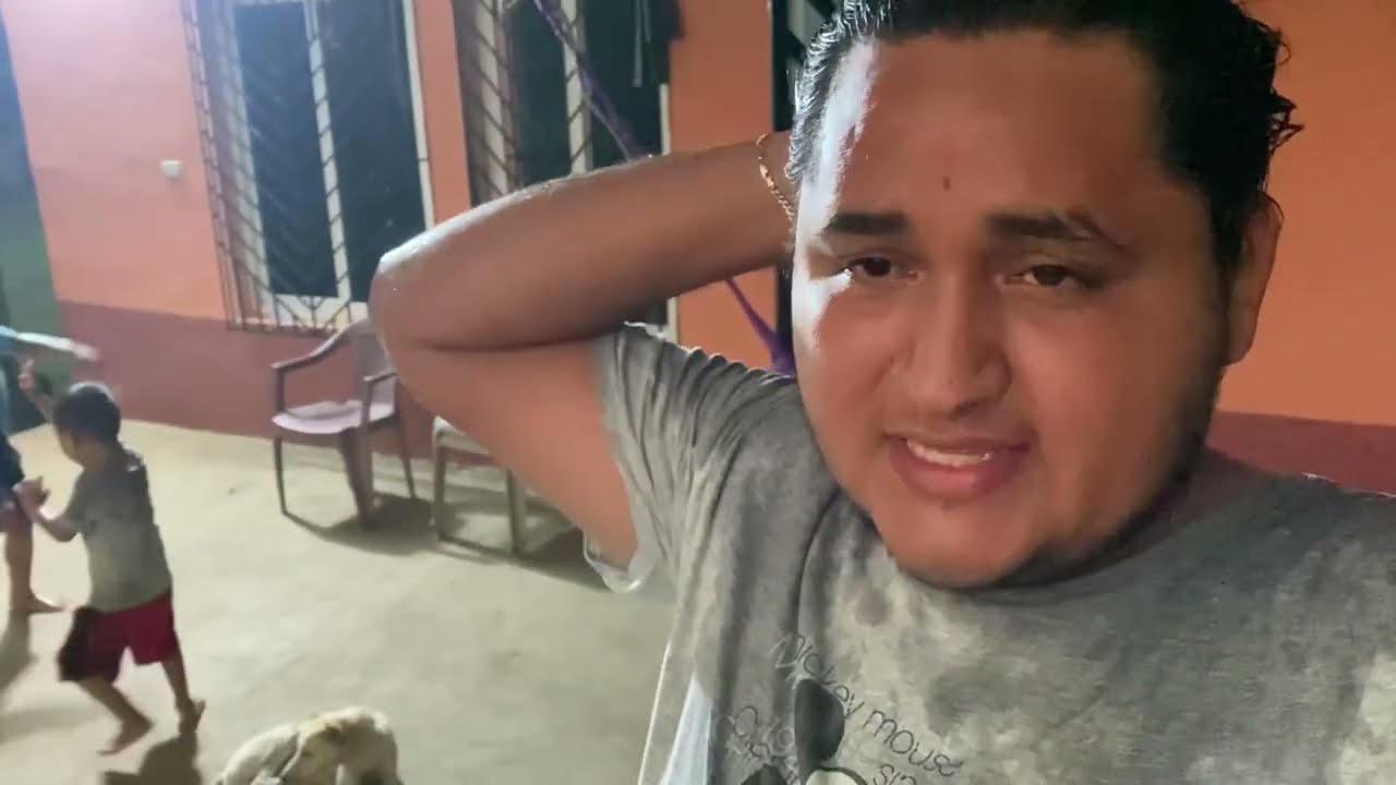 Tendremos que salir de la casa no paran los aguaderos 😰(Big Brayan) - YouTube