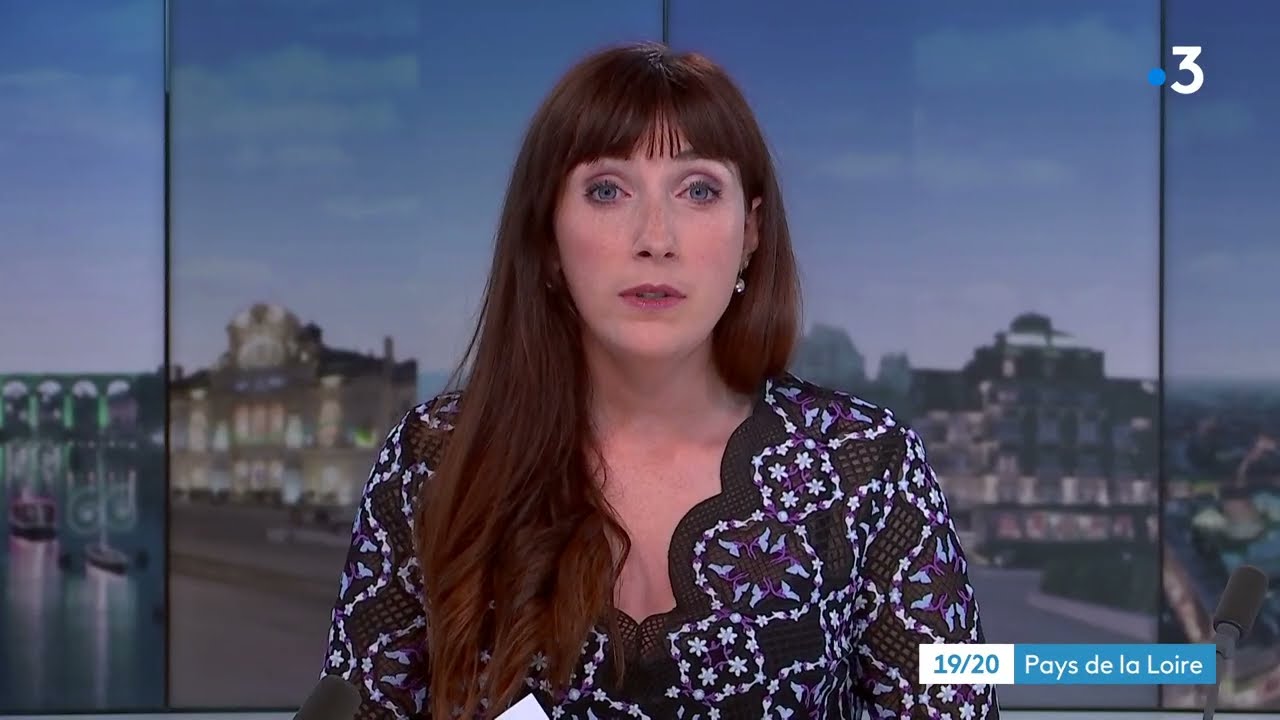 Maïna Sicard-Cras : Extrait de présentation JT 16/10/2022 - YouTube