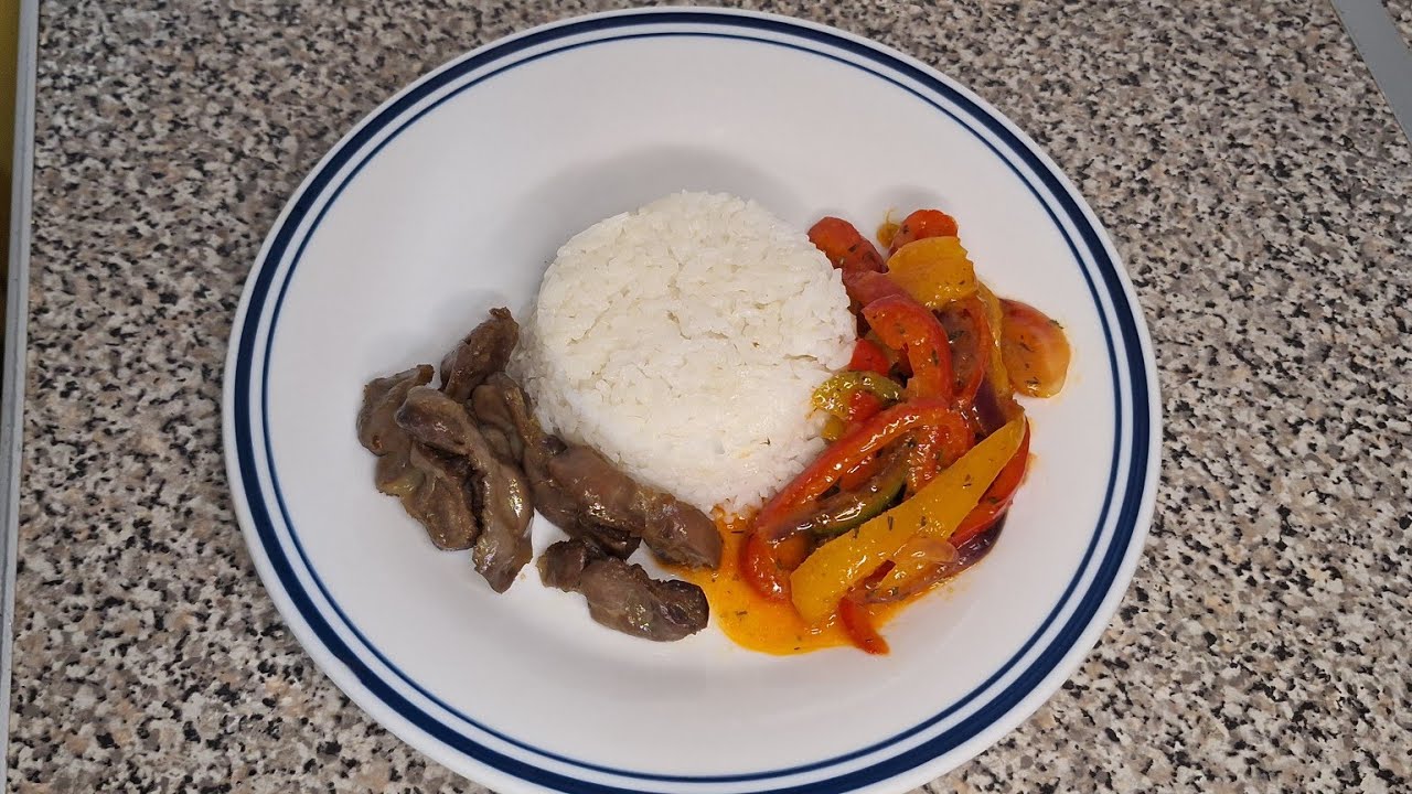 HOW TO COOK VEGETABLES AND GIZZARD SAUCE WITH RICE - YouTube