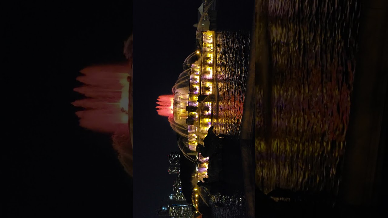 Beautiful Buckingham Fountain. Chicago, Illinois #Shorts - YouTube