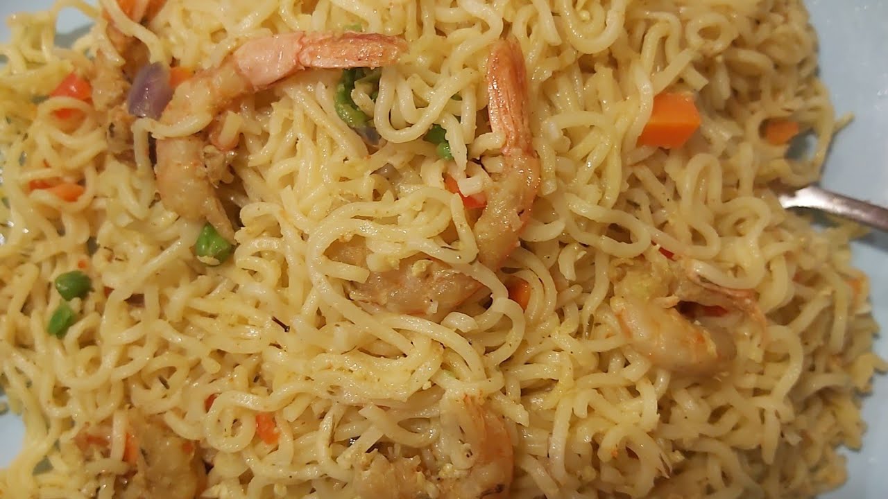 How To Make Easy & Delicious Noodles 😋 - YouTube