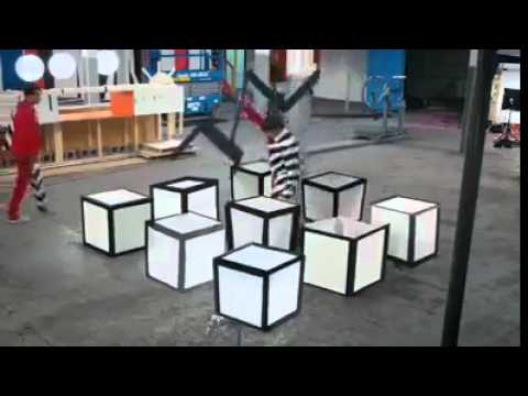 3D and 2D... Amazing illusions.. - YouTube