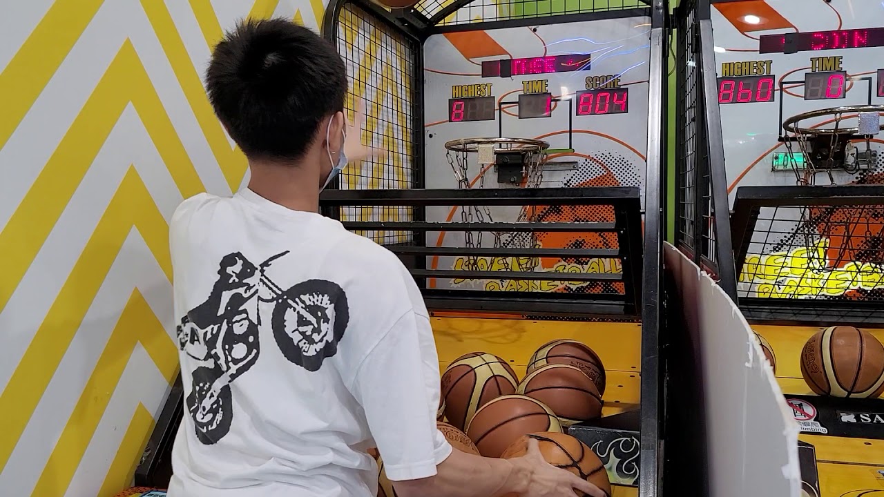 Basketball Arcade Games - Two-Handed with 100% Accuracy + Moving basket ...