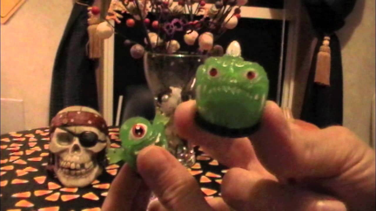 Monster Marbles Blind Bags Halloween Review! by Bin's Toy Bin - YouTube
