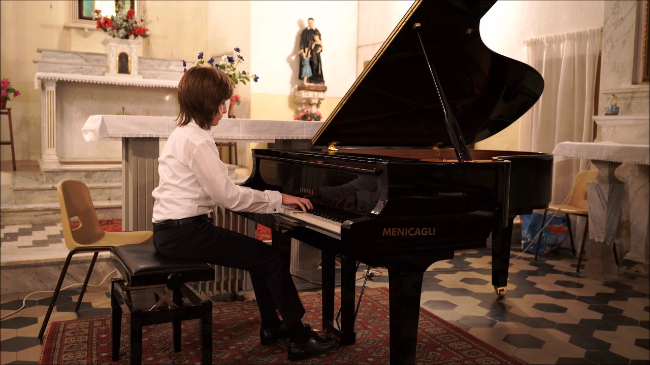 Yoav Levanon (13) - "Reflections in the Water", C. Debussy - YouTube