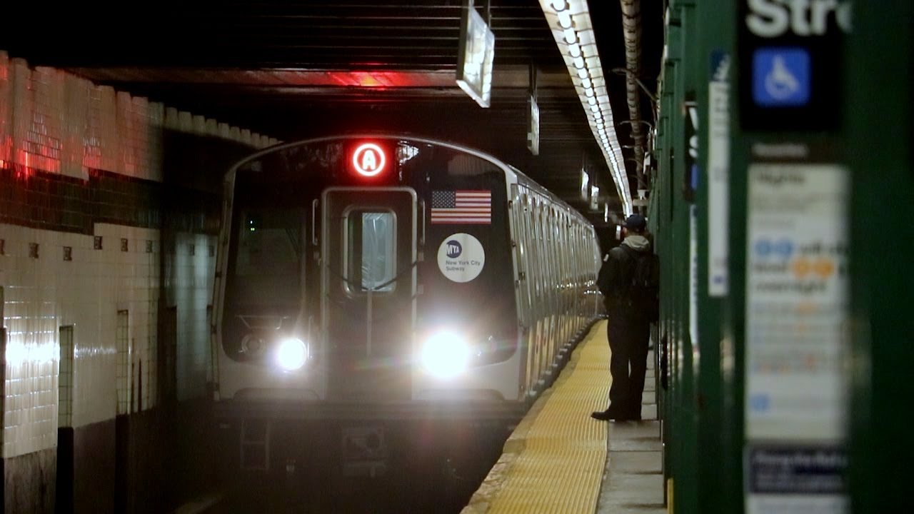 MTA New York City Subway: 168 Street-bound R179 A Local Train at the ...