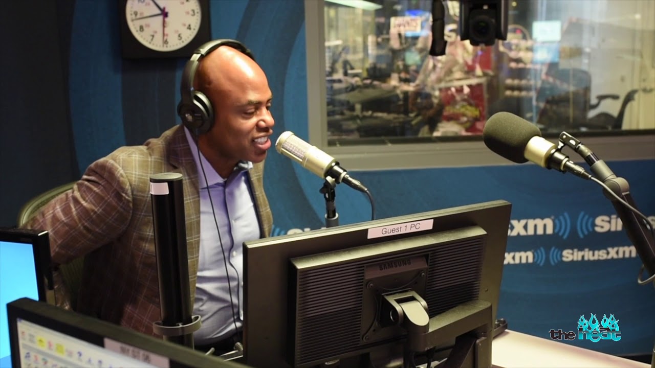 Dion talks with Kevin Frazier of Entertainment Tonight - YouTube